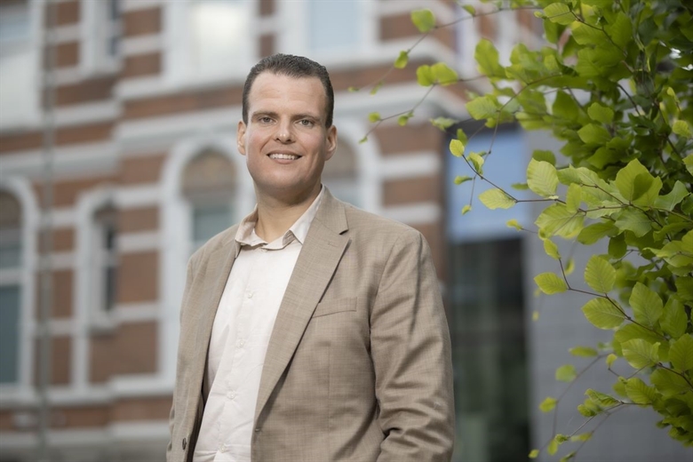 Baas in eigen bedrijf: Kevin van Kaathoven | Koninklijke Notariële ...